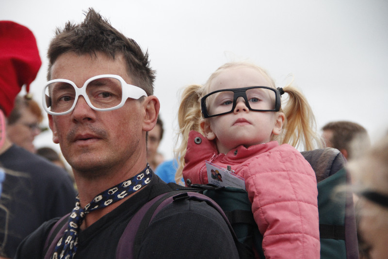 SunLive - Crowds run Mauao for Mundy family - The Bay's News First