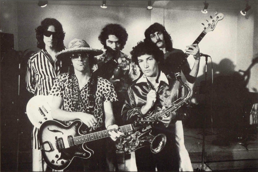 SunLive - Hello Sailor mark 40 years - The Bay's News First