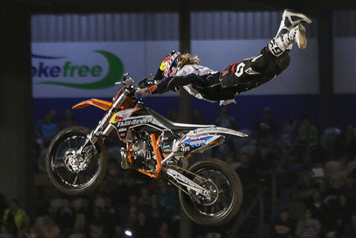 SunLive - Motocross madness at derby - The Bay's News First