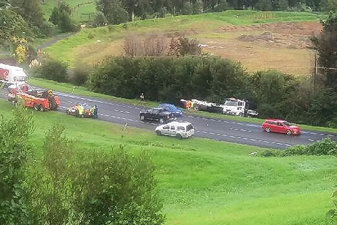 SunLive - Highway open after truck crash - The Bay's News First