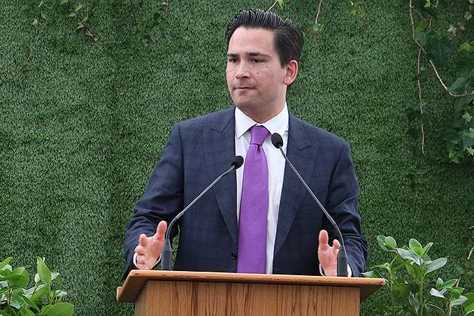 SunLive - Put your questions to Simon Bridges - The Bay's News First