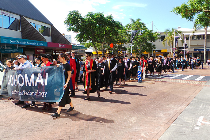 SunLive - Toi Ohomai students ready to graduate - The Bay's News First