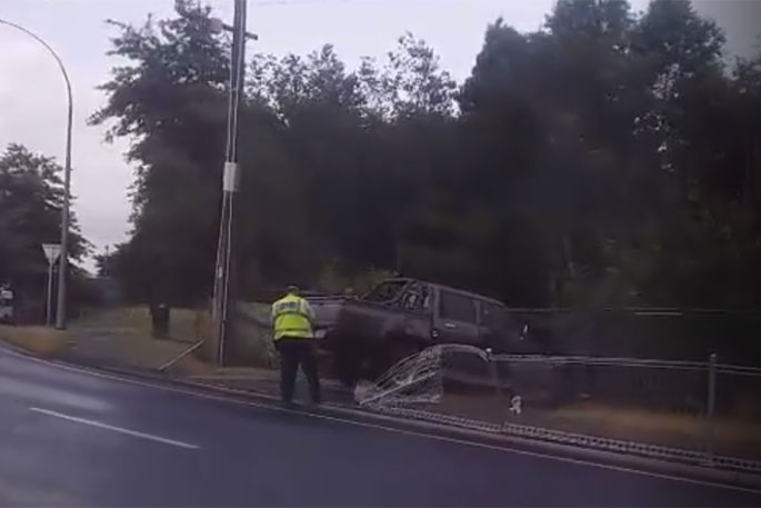 SunLive - Ute smashes through fence - The Bay's News First