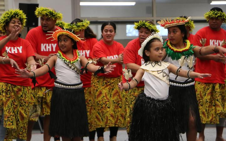 SunLive - Kiribati community celebrates with festival - The Bay's News ...