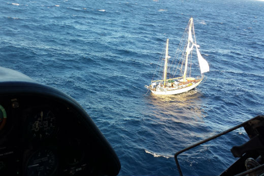 SunLive - Abandoned yacht still afloat - The Bay's News First